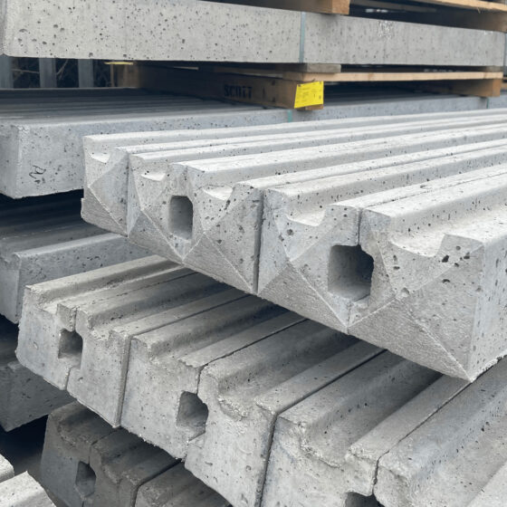 10'3 Cranked Top Chain Link Post - Oakdale Fencing