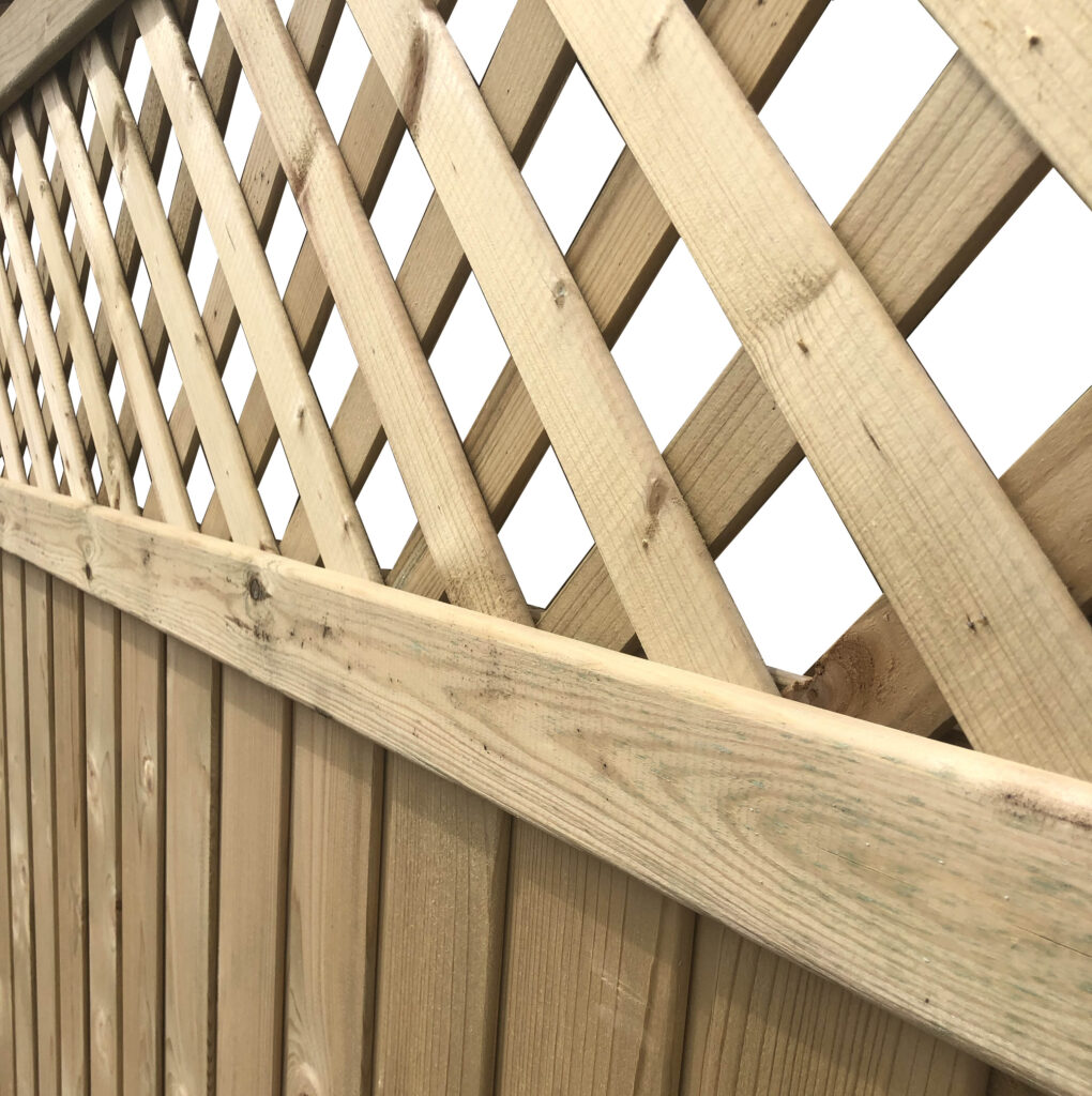 Overlap Fence Panels - Oakdale Fencing